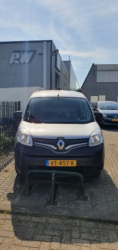 Occasions – Garage Ad Wanders